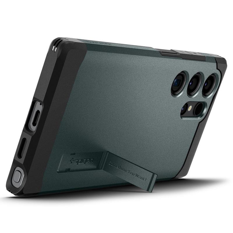 Capa Spigen Tough Armor para Samsung Galaxy S24 Ultra